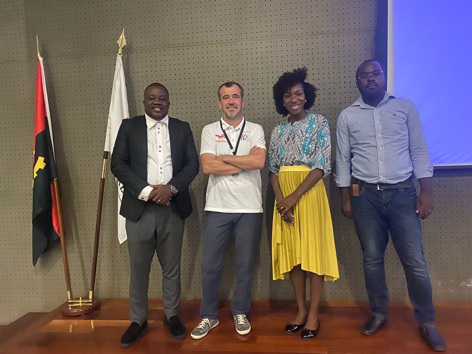 IPGEST – Instituto Politécnico de Gestão e Logística de Transporte