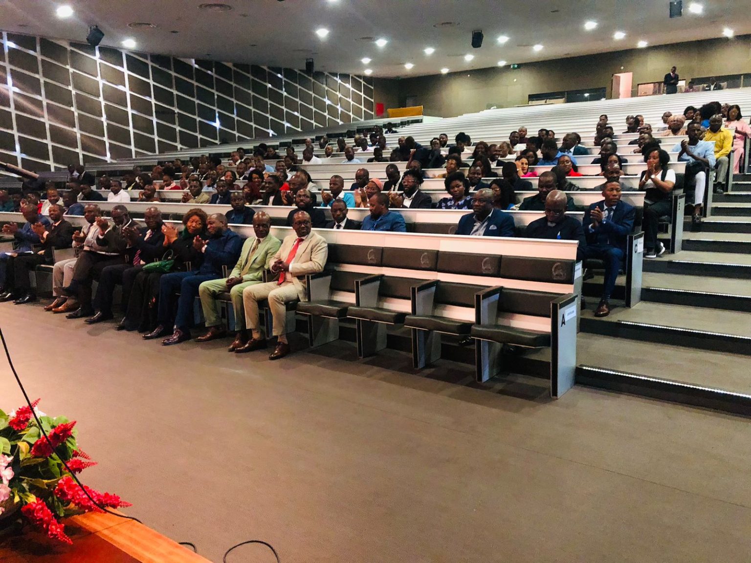 IPGEST – Instituto Politécnico de Gestão e Logística de Transporte